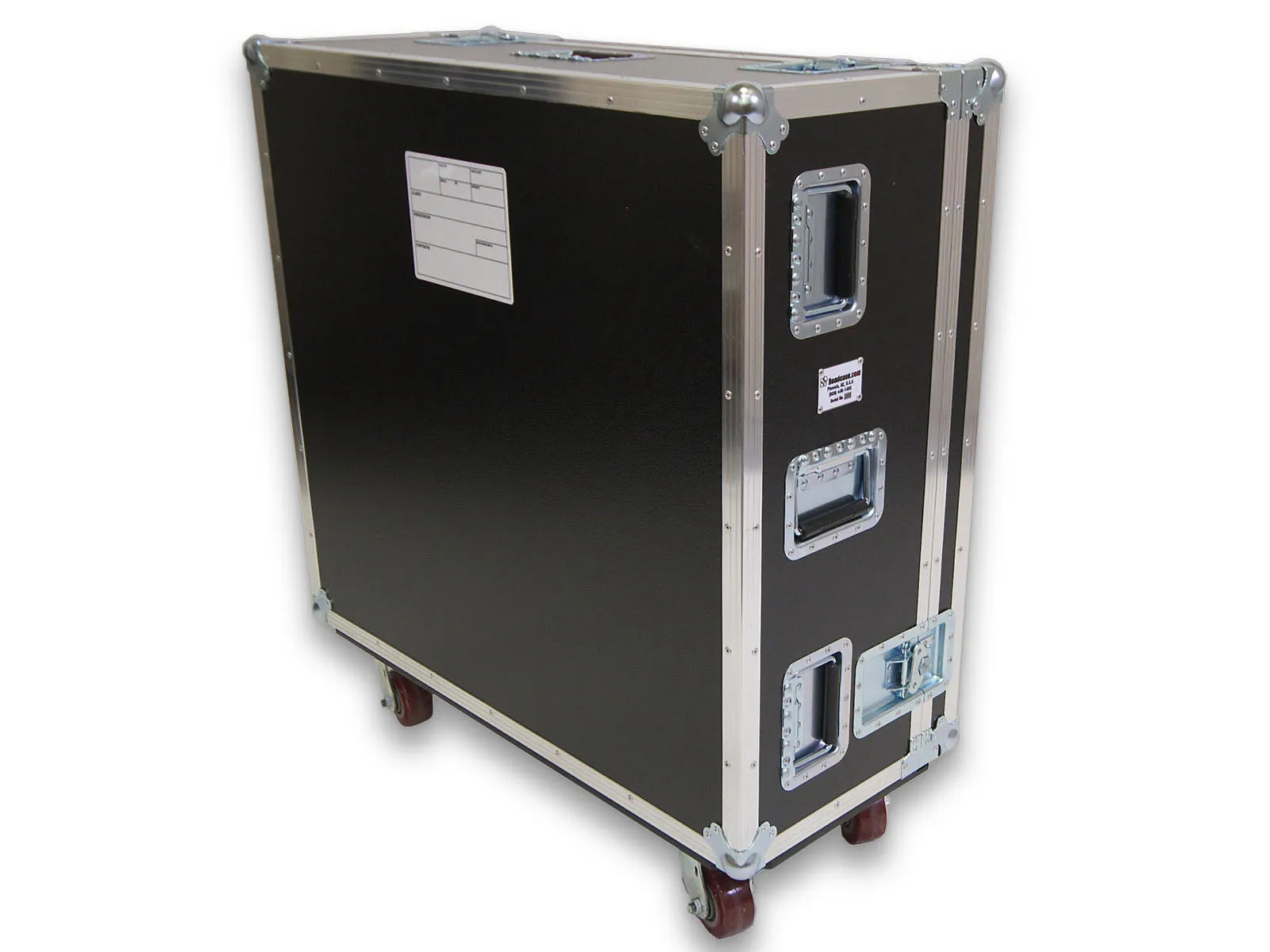 Used Yamaha QL5 Digital Mixing Console Road Case | Gearsupply Pro AV ...